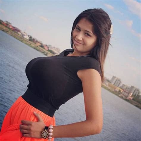 Julia Tica Height Weight Bio Wiki Age Instagram Photo Fashionwomentop