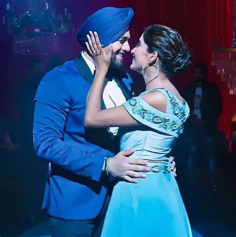 Pin By Znv On Akshay Komar ~ Raju 🥹😭 ️‍🔥 Couple Outfits Cute Couple Outfits Cute Couples