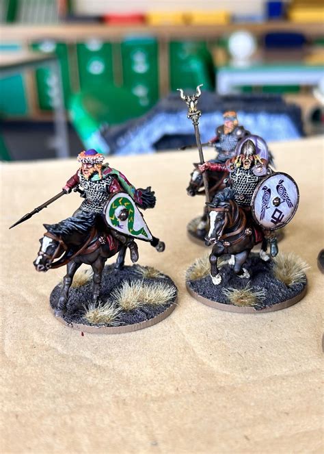 Dunland Cavalry Using Mashup Of Victrix Celts Vikings And Normans R Middleearthminiatures