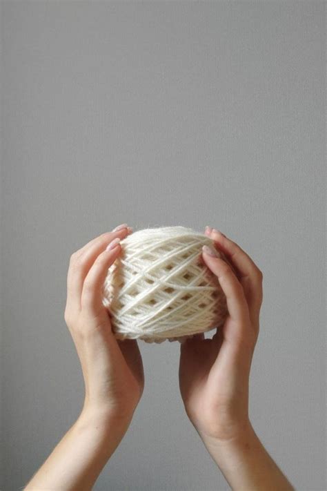 Шерстяная белая пряжа нить в 2024 г | Пряжа, Пряжа для вязания крючком ...