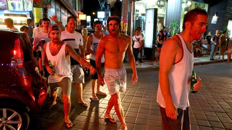 Bali Traveller Lists Why Not To Come Back To Australia The Courier Mail