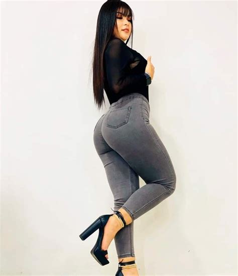 Pin De Gerardo Salgado En Chicas Bonita Pantalones De Moda Mujer