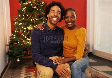 他们的心里充满了喜乐。高清摄影大图 千库网