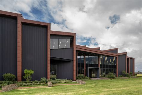 Galería De Laboratorios De Innovación Yemail Arquitectura 1