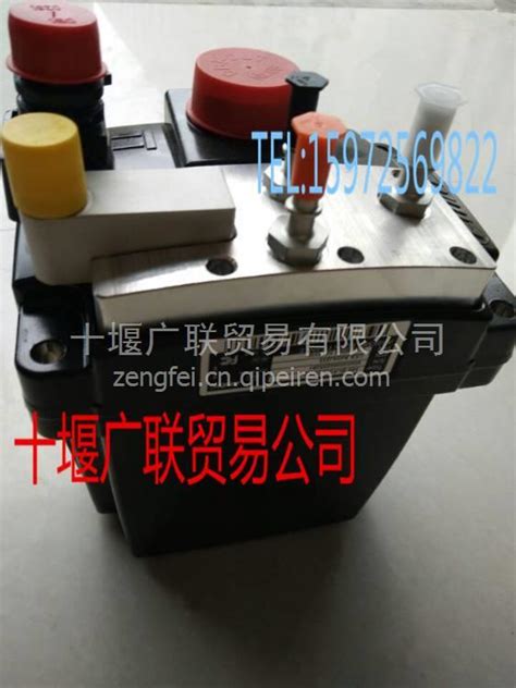 东风康明斯欧四ISDE尿素计量泵 5273338东风康明斯欧四ISDE尿素计量泵 5273338图片高清大图 汽配人网