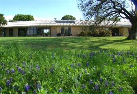 Tour The Bushs Crawford Texas Ranch