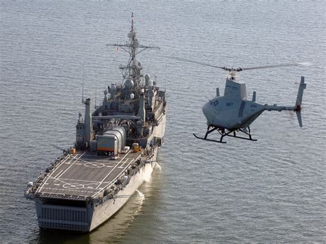 배경 화면 배 차량 항공기 헬리콥터 군함 파괴자 수륙 양용 폭행 선박 프리깃 해군 함선 유도 미사일 구축함 1024x768 Theminmix