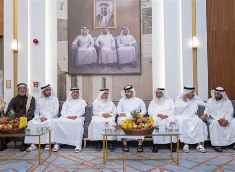 Dubai Media Office On Twitter محمد بن راشد يقدم واجب العزاء في وفاة