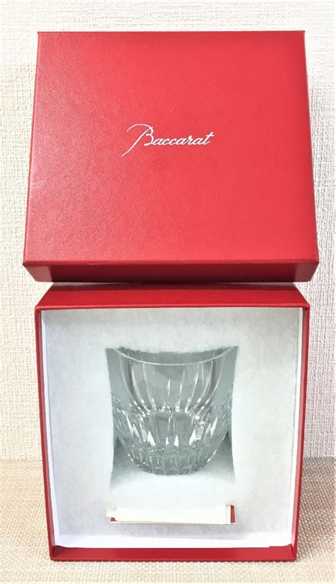 Baccarat バカラ Massena マッセナ ロックグラス クリスタルガラス 1客 箱有のお買取をさせていただきました。 出張買取なら錬金堂