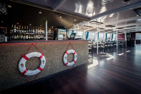 Atpūtas Kuģītis VecrĪga 8 River Cruises Latvia