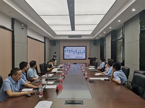 能源与动力工程学院与华电电力科学研究院有限公司交流会 能源与动力工程学院