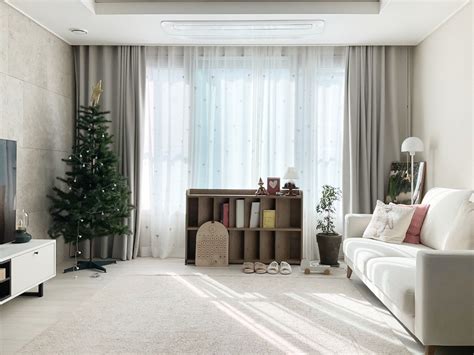 부족하지도 넘치지도 않게 20평대 우드and화이트 신혼집 라이프스타일 슈퍼앱 오늘의집