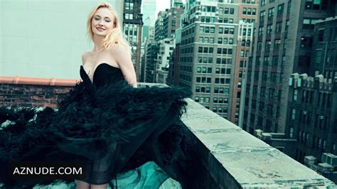 Sophie Turner Sexy Cleavage In A Photoshoot By Austin Hargrave For The Sunday Times