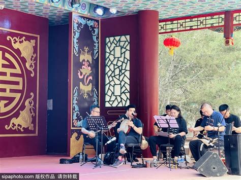大观园周末百姓大戏台为酷暑带来一丝清凉