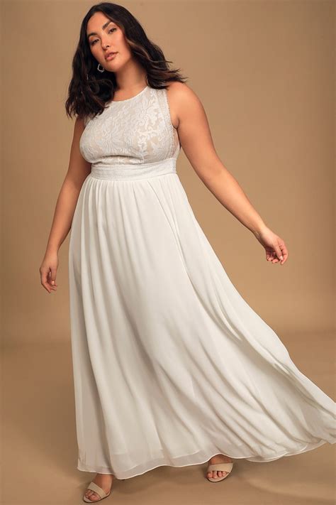 Lulus Wedding Dresses Now Come In Plus Size Up To 3x