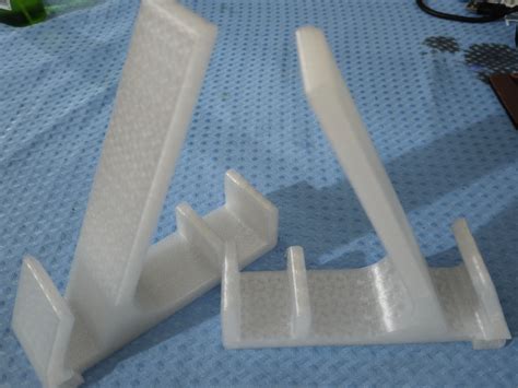 笔记本竖放支架 By Warmth121 Makerworld