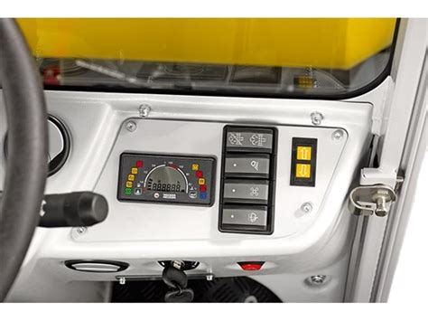 2021 Wacker Neuson Wheel Dumpers 3001 Swivel Tip Skip Wise Honda