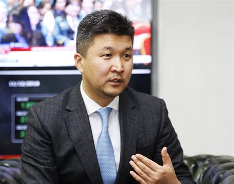 Ө Ганзориг Цээжлэлтэд суурилсан системээс татгалзаагүй учраас монгол сурагчид муу үнэлгээ авлаа