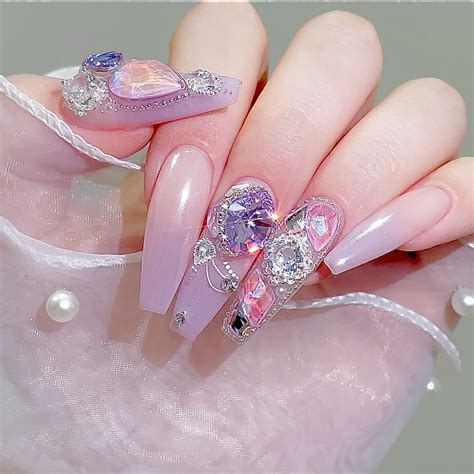 슈니네일 📹youtube Upload💅🏻shuninail 보라빛 물광 파우더네일💜🫧 오늘은 오랜만에 보라빛 아트 영상을 가져왔어요 수많은 실패 끝에 찾아낸 물광