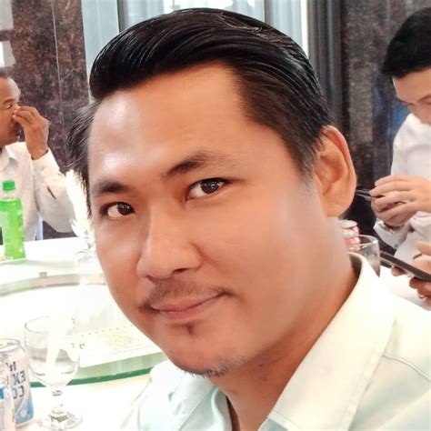 អោយមិត្តភក្ក័ ខ្ចី លុ យ ស្រាប់តែ Ps News Facebook