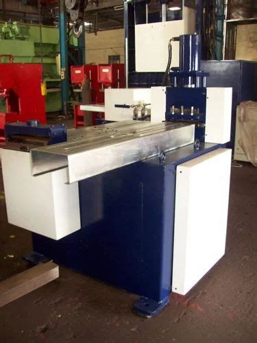CNC CUTTING MACHINE FOR METAL At Kubadthal Ahmedabad ID