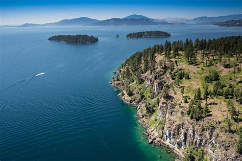 Flathead Lake In Montana American Beautiful
