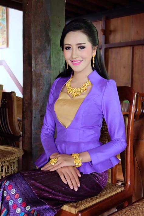 จำปาเมืองลาว ຈຳປາເມືອງລາວ