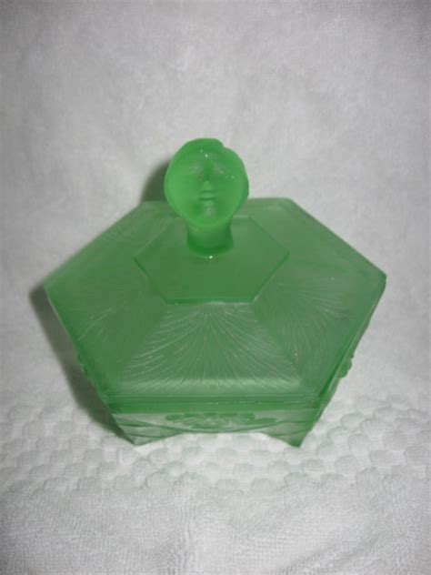 Rare Rameses~art Deco Girl Green Satin Glass Dresser Powder Box Arts And Collectibles