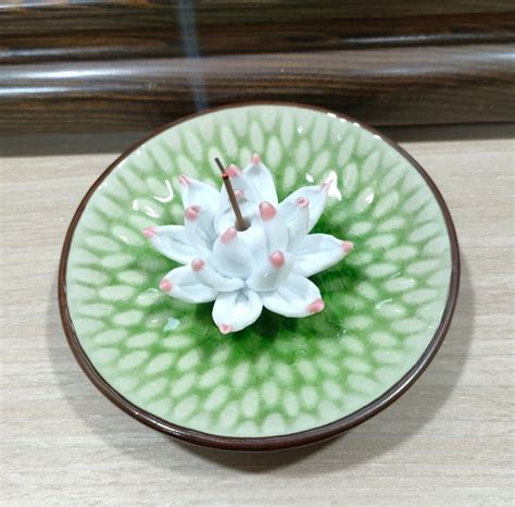 【靜思香品藝社】景德鎮手工陶瓷 米粒 綠冰 特色蓮花香座 陶瓷香盤 佛教用品 香道香具 香插香盤香座 Yahoo奇摩拍賣