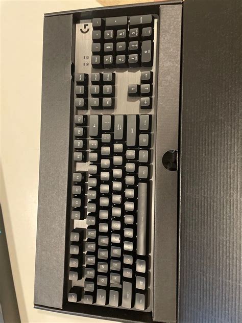 G413 Carbon Logitech Keyboard Computers And Tech Parts And Accessories Computer Keyboard On Carousell