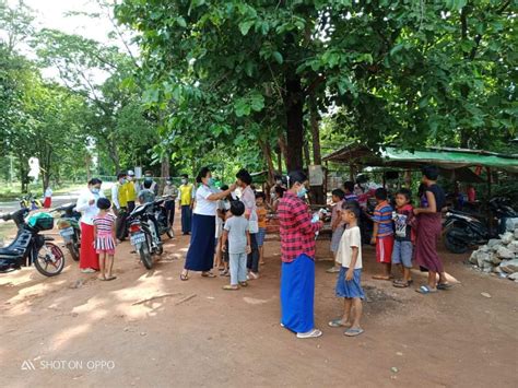 သပိတ်ကျင်းမြို့နယ်တွင် ကိုဗစ် − ၁၉ ရောဂါ ကာကွယ်ထိန်းချုပ်နိုင်ရေး အသိပညာပေးခြင်းနှင့် Mask များဖ