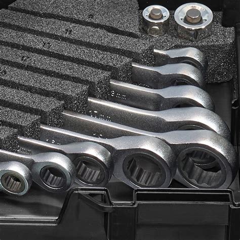 Ratch Tech Set Straight In Straussbox Mini Strauss