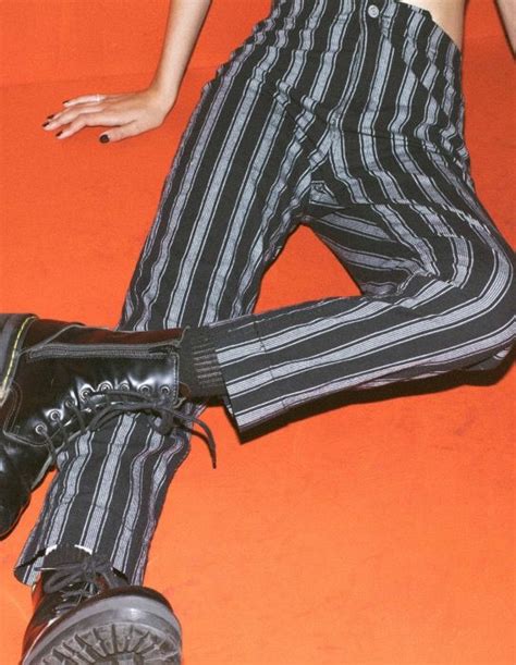 Alternative Girl Look Artofit