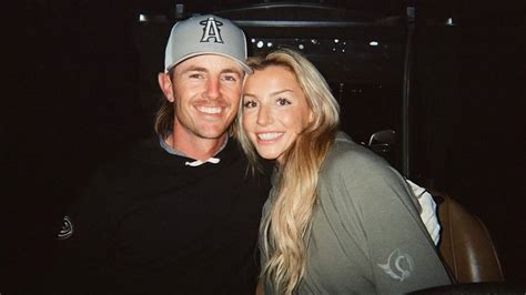 Pro Golfer Jake Knapps Girlfriend Makena White Dies Aged 28 — Read Her