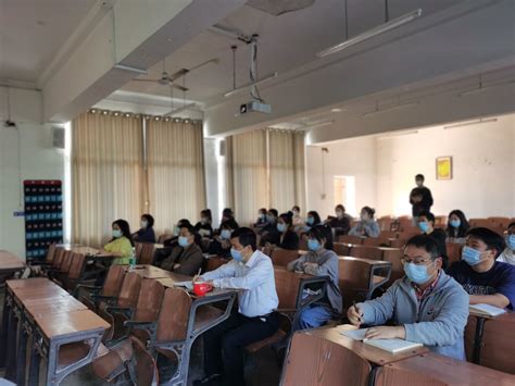 外贸系师生党员集中收听收看党的二十大开幕会 南湖学院外语与商务贸易系