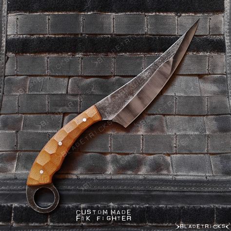 Custom Combat Knives