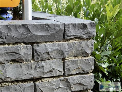 Black Basalt Wall Stone Bricks
