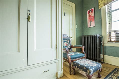 Mysterious History Of The Haunted Brumder Mansion B And B