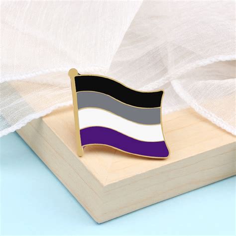 50 Styles Creative Lgbtq Enamel Pins Rainbow Flag Brooch Badges