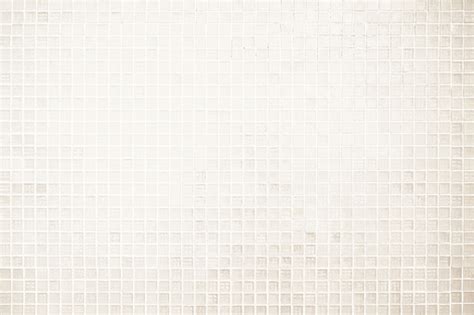 크림색 가벼운 세라믹 벽은 체크 무늬이며 욕실 주방의 바닥 타일 모자이크 배경 디자인 패턴 기하학적 그리드 벽지 질감 장식 수영장 간단한 원활한 추상 표면 청소 내부에 대한