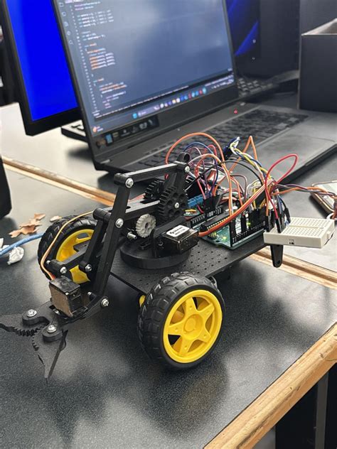 Carro Bluetooth 4 Steps Instructables