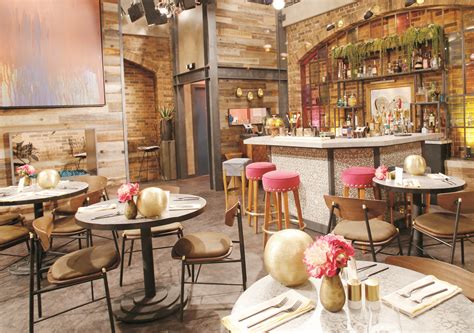Yandrs Michael Mealor Kyle Takes Us On A Tour Of Genoa City Soap