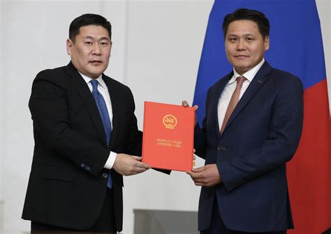 Засгийн газрын гишүүдийг томиллоо