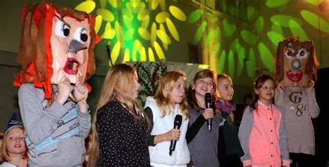 Aufführung In Der Jessener Grundschule Max Lingner Aufführung In Der