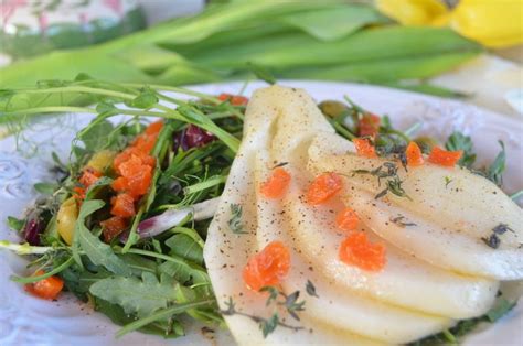 Салат с грушей сыром бри и курагой Рецепт Идеи для блюд Еда