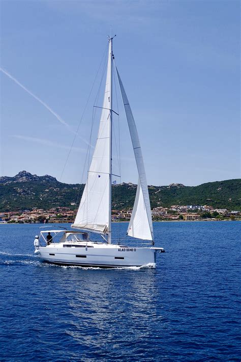 Sailboats In Sardinia Dufour 430 Noah Aladar Sail