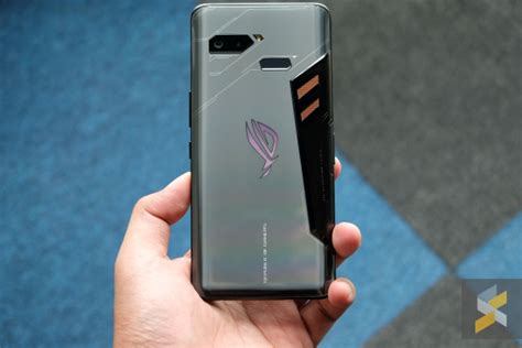 Asus Rog Phone Has Finally Launched In Malaysia Here S Everything You Need To Know Soyacincau