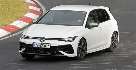 폭스바겐 뉘르부르크링 달리는 골프 R 프로토타입 스파이샷 공개 네이트뷰