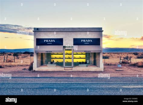 Wallpaper Prada Marda Prada Marfa 3 2017 Prada Marfa U S 90 1