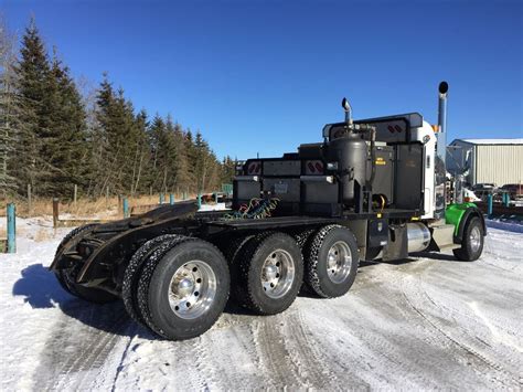 2013 Kenworth T800 Tri Drive Truck